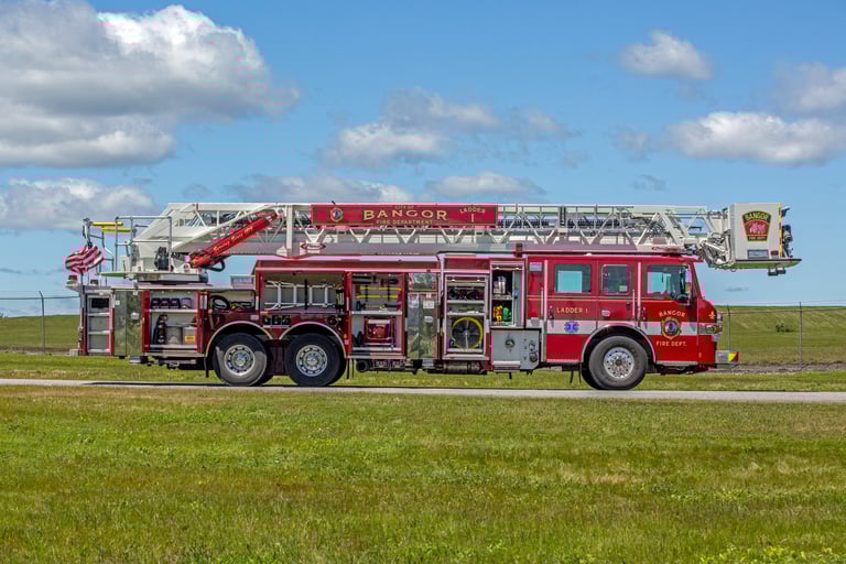 100' Heavy-Duty Steel Aerial Platform | Pierce Mfg