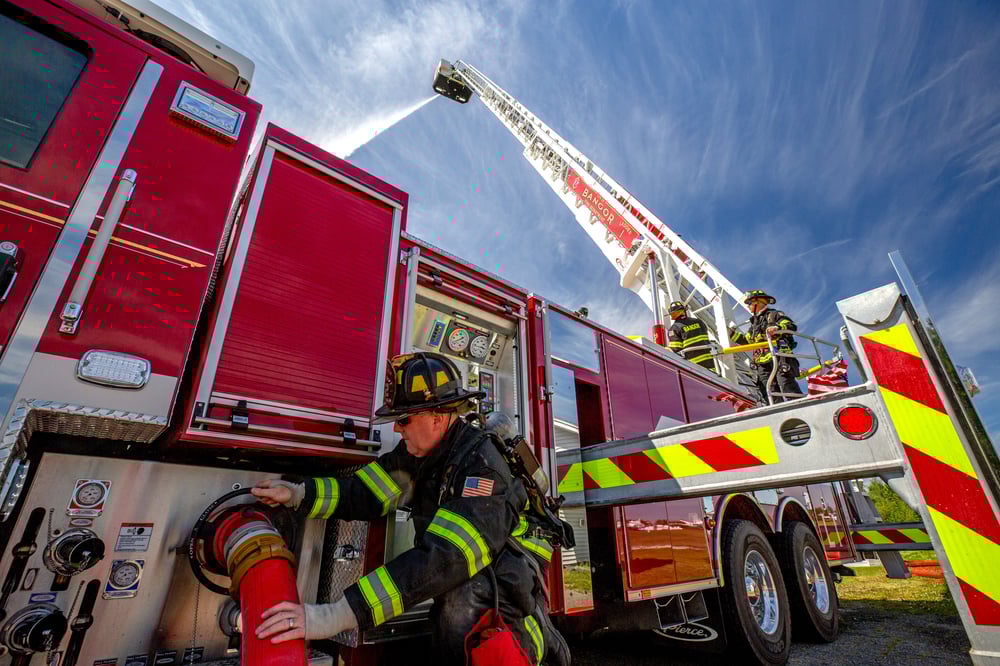 100' Heavy-Duty Steel Aerial Platform | Pierce Mfg