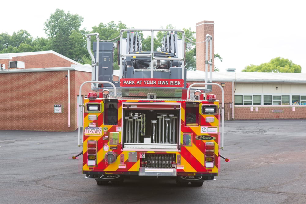 105' Heavy Duty Steel Aerial Ladder | Pierce Mfg