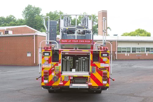 105' Heavy Duty Steel Aerial Ladder | Pierce Mfg